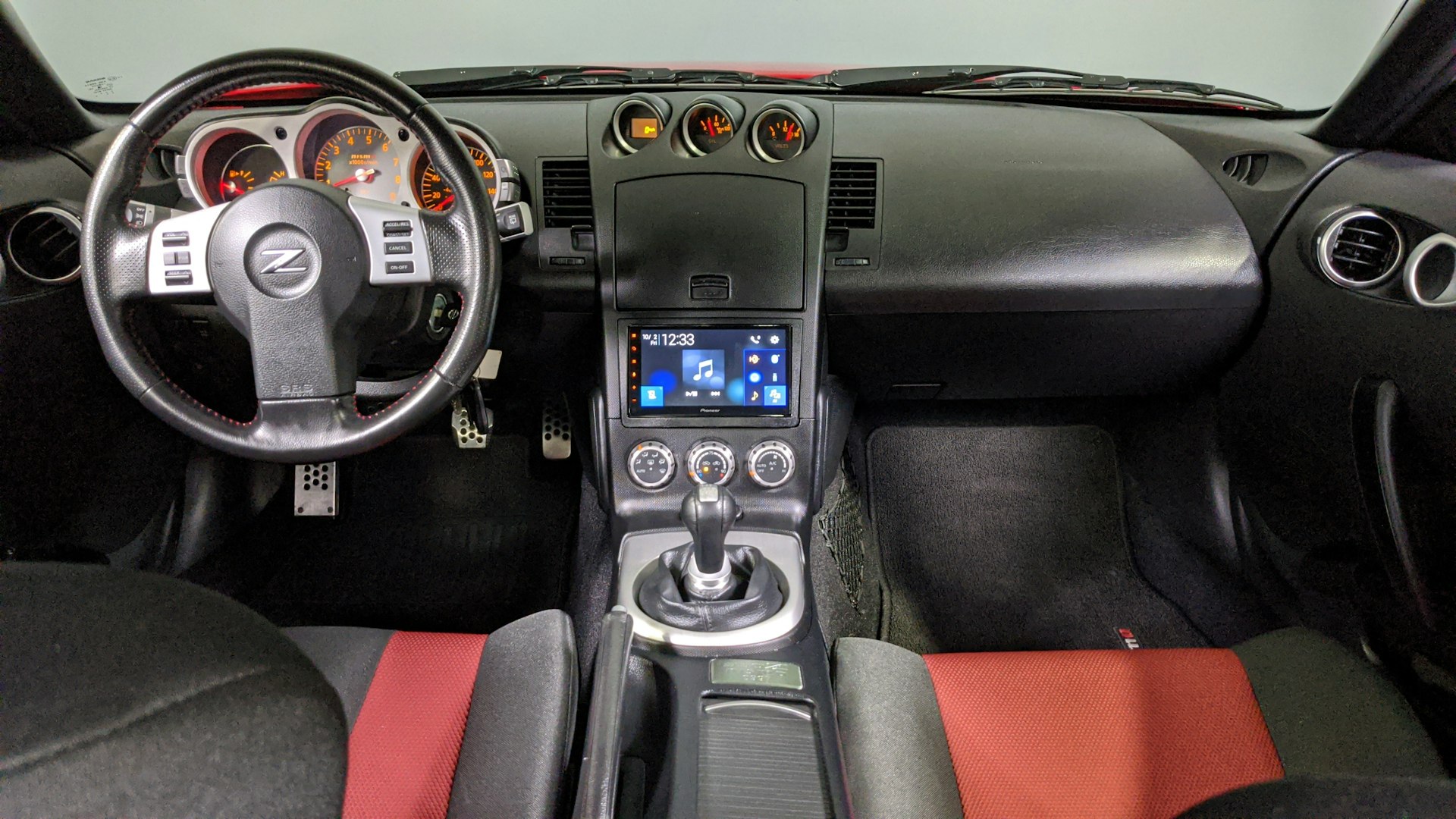 Nissan 350z 2008 Interior